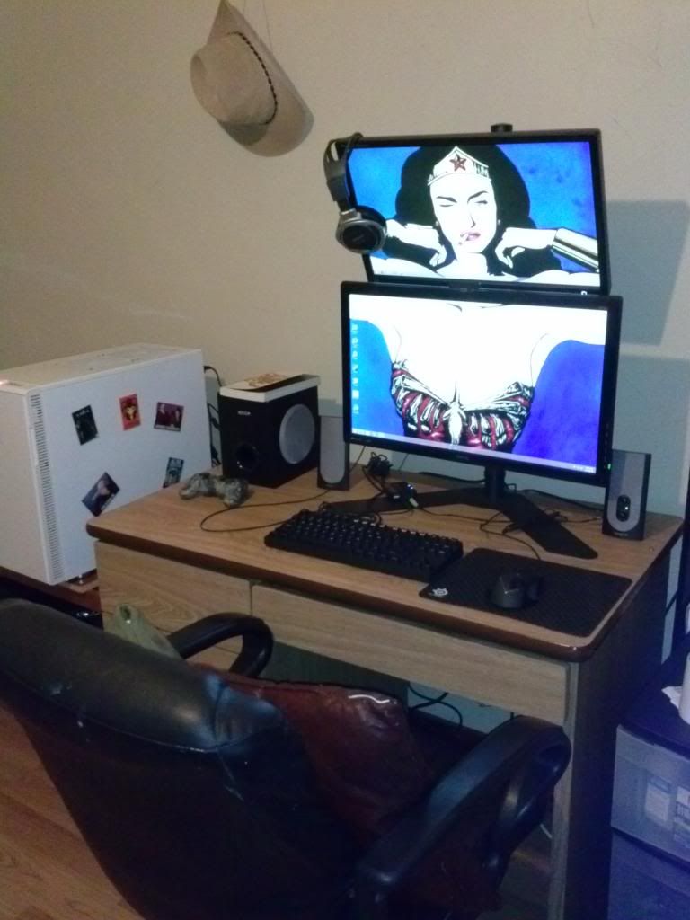 Post your battle stations! - Page 15 - Other Hardware - Level1Techs Forums